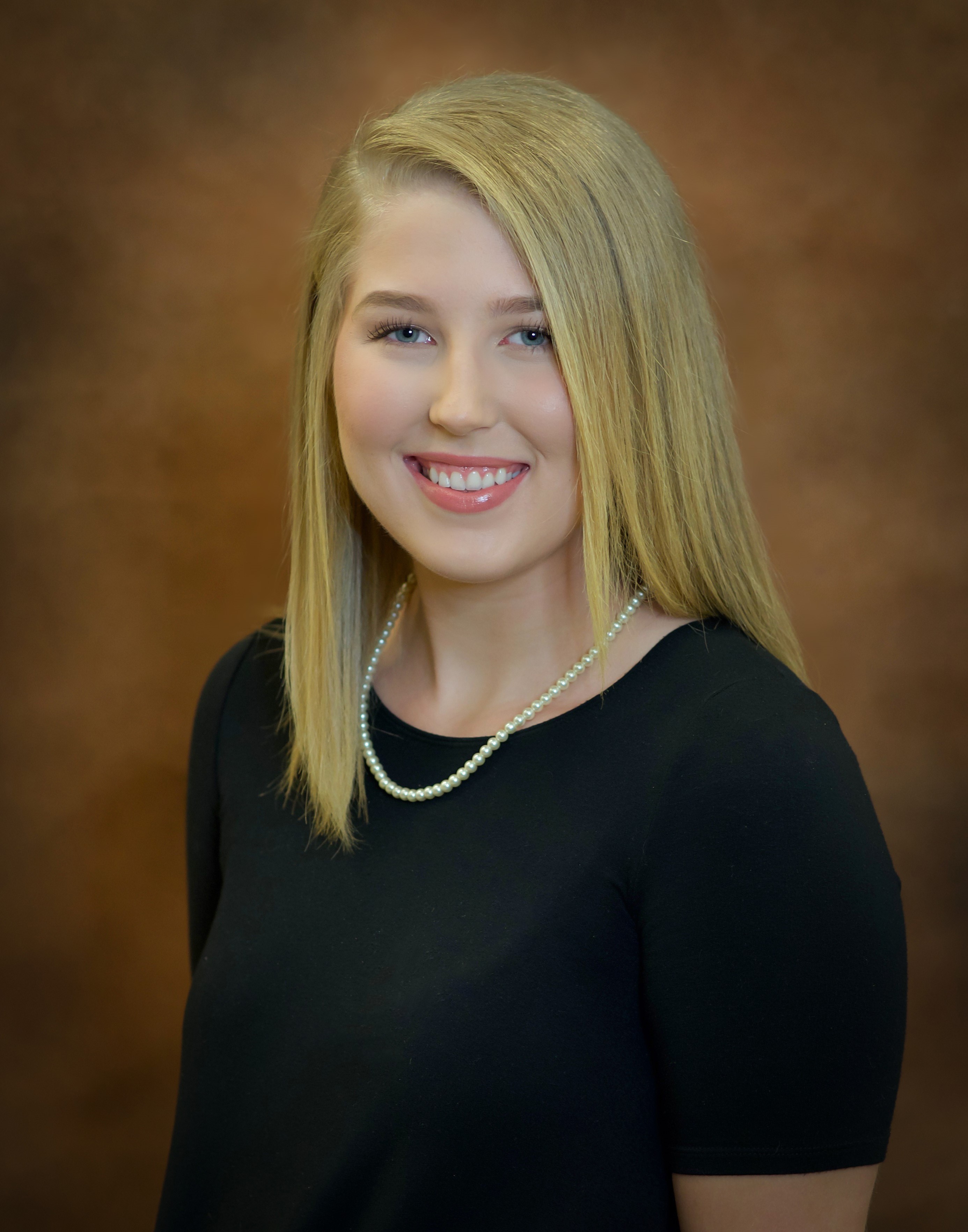 Emily Hunt: Loyola’s Choudhury Sarkar-Dey Medal | Loyola College of ...